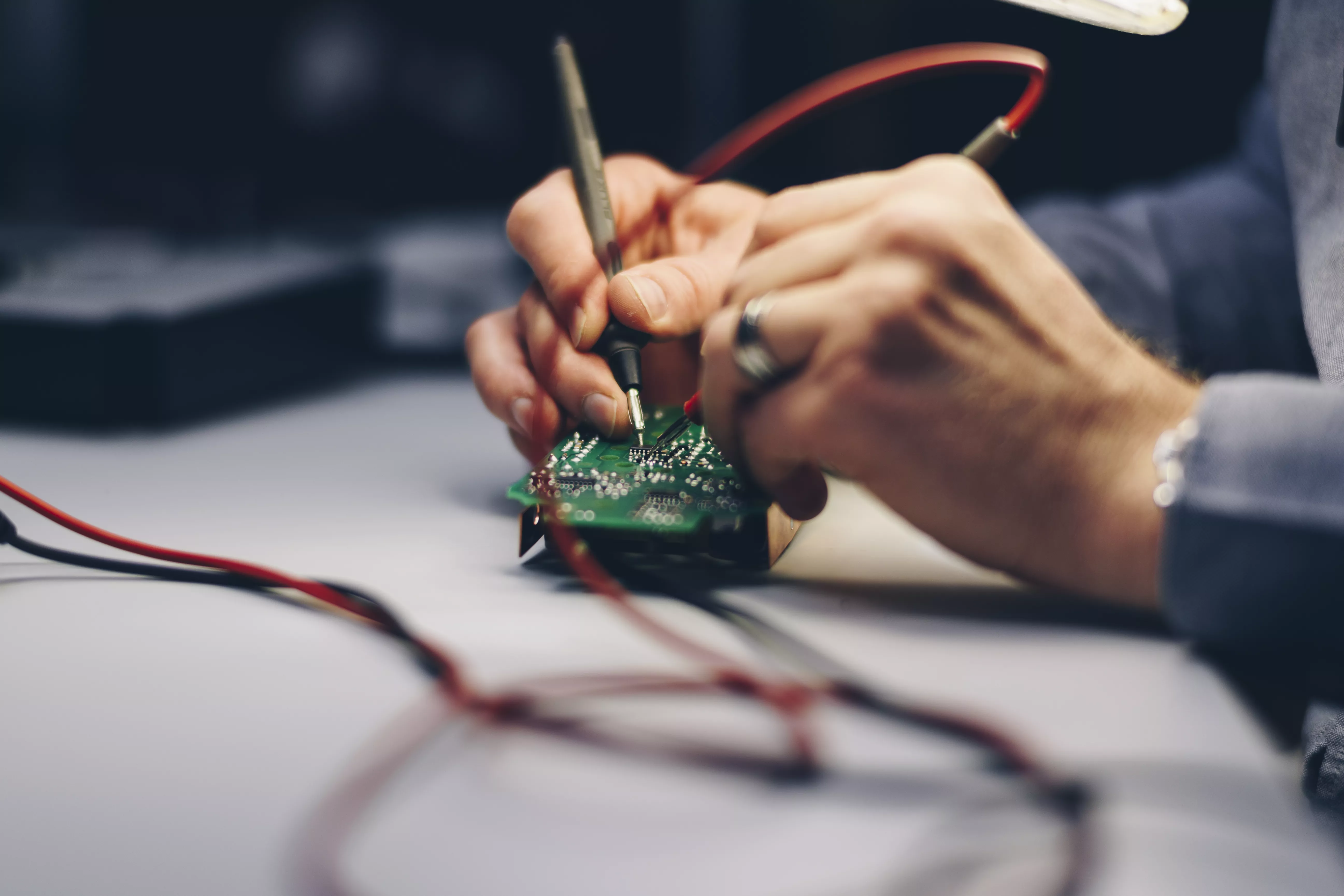 DC-DC THAT PROVIDES MAXIMUM EFFICIENCY AND SAFE OPERATION - Micropower